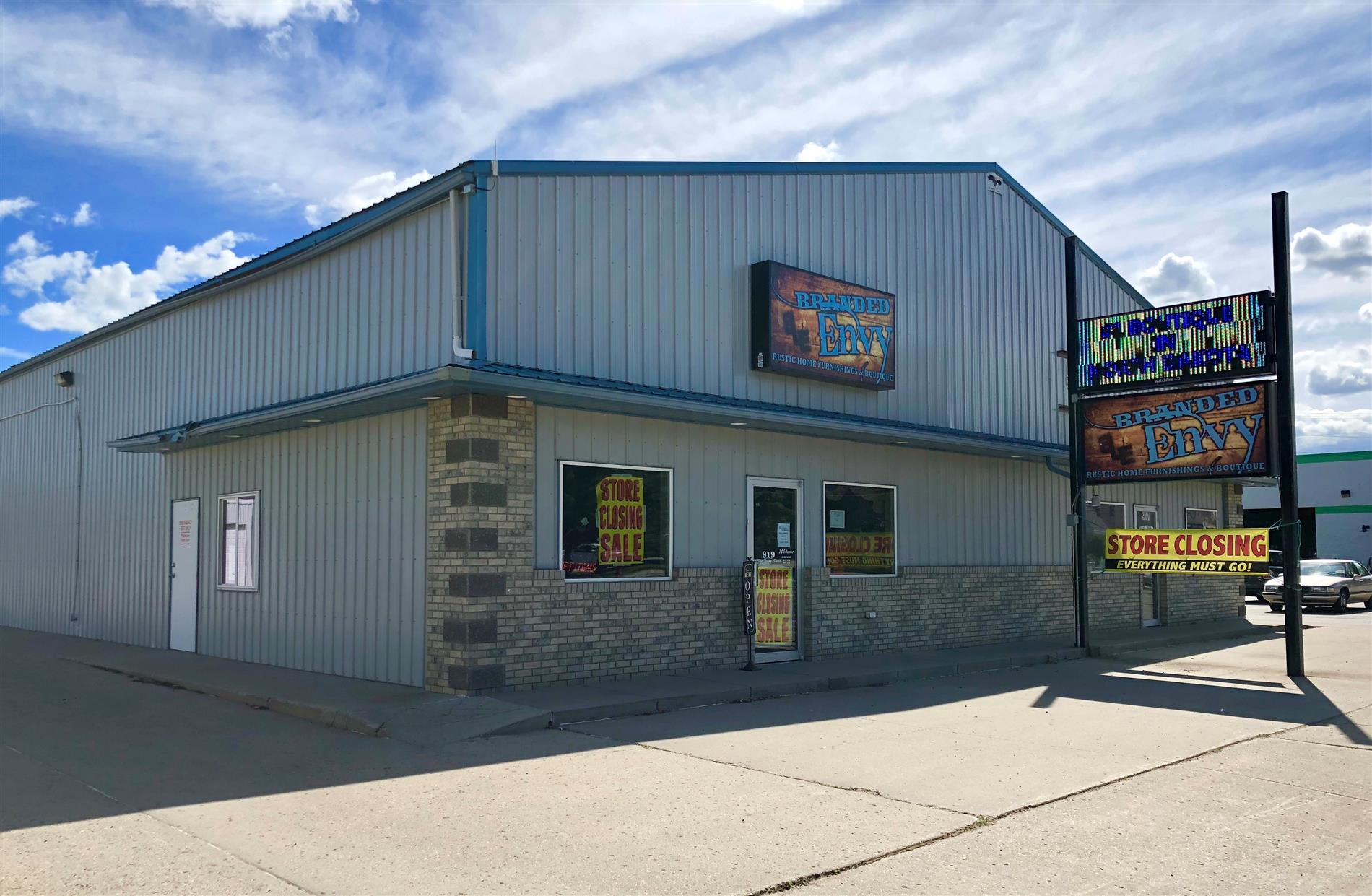 OFF MARKET: MULTI-USE COMMERCIAL BUILDING | Daniel Companies